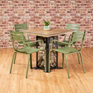 New Look, Same Outstanding Service - Woodberry