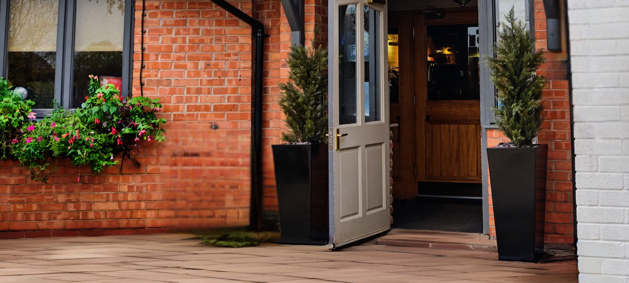 Fibreglass Planters - Woodberry